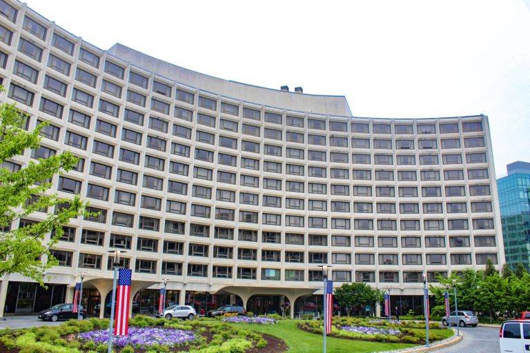 Old Hollywood Meets the Nation’s Capital at Washington Hilton Hotel ...