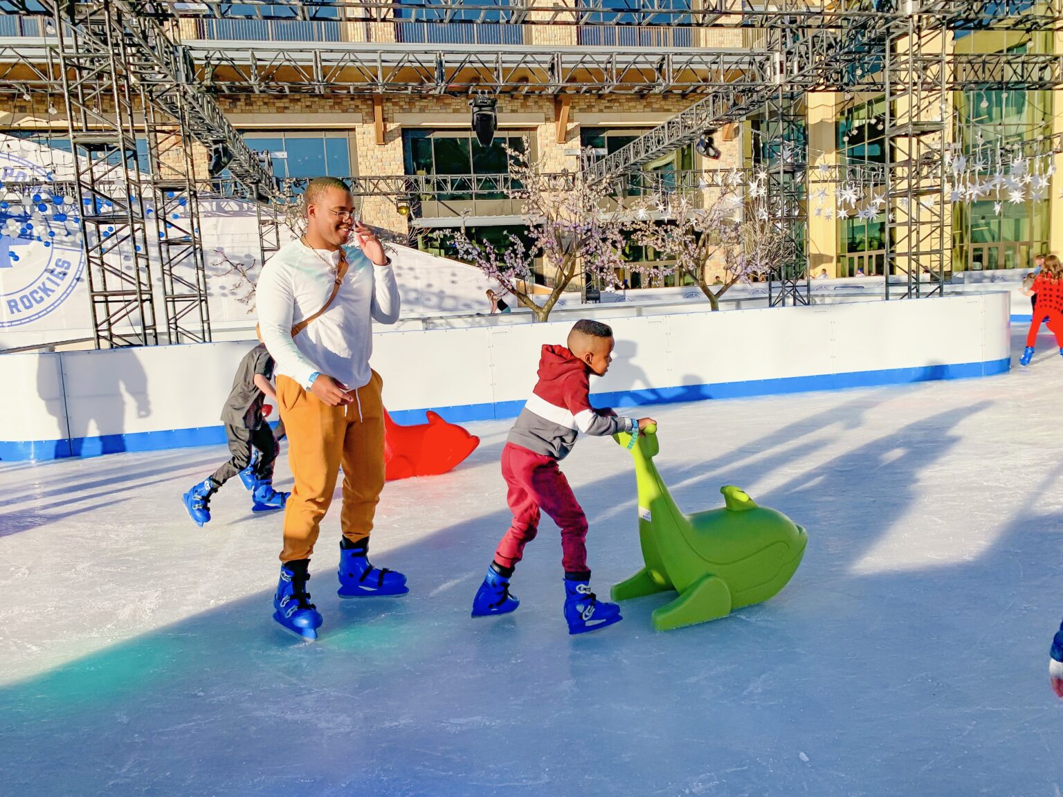 Colorado at Christmas: Everything you need to know about Gaylord ...