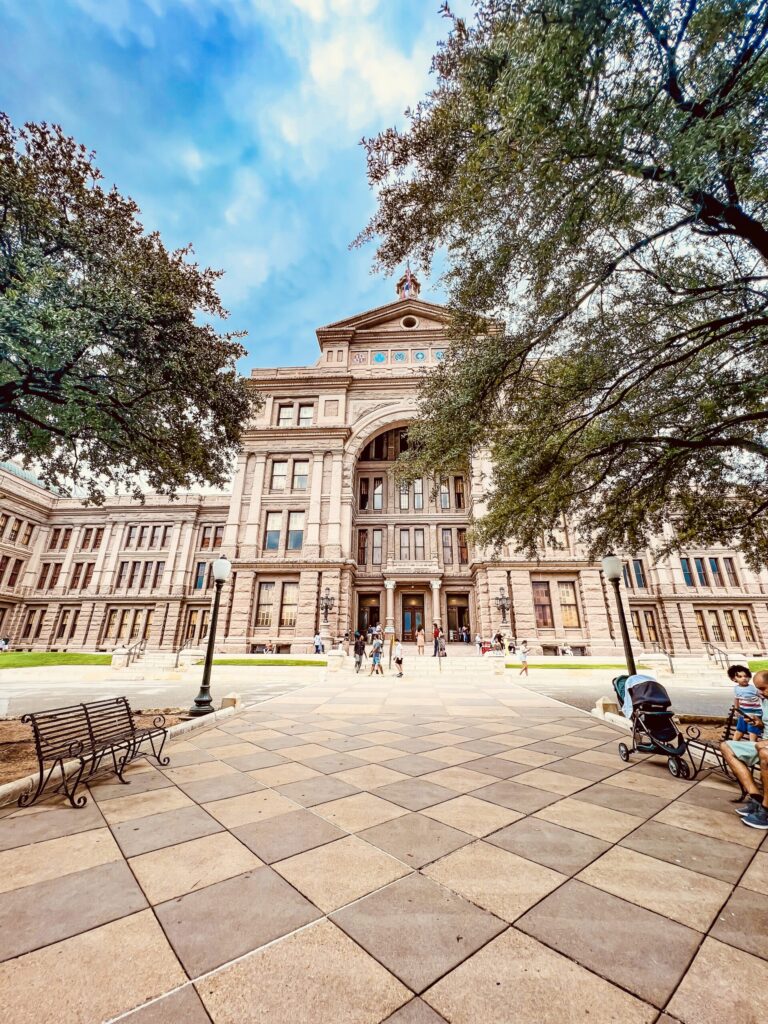 The Perfect Weekend Austin Itinerary Guide | The Daily Impressions